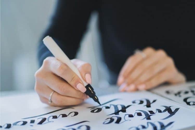 Learn Calligraphy - Step by Step Calligraphy Guide