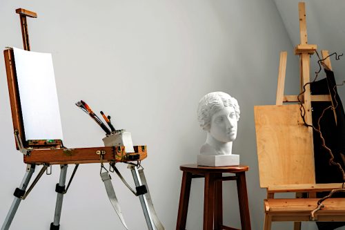Types of Easels - Choosing an Easel for Painting and Drawing