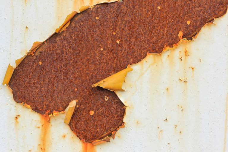 Does Vinegar Remove Rust? - How to Remove Rust With Vinegar