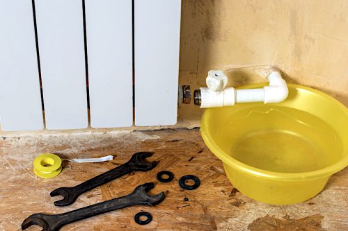 How to Paint a Radiator - Tips for Refinishing Built-In Heaters