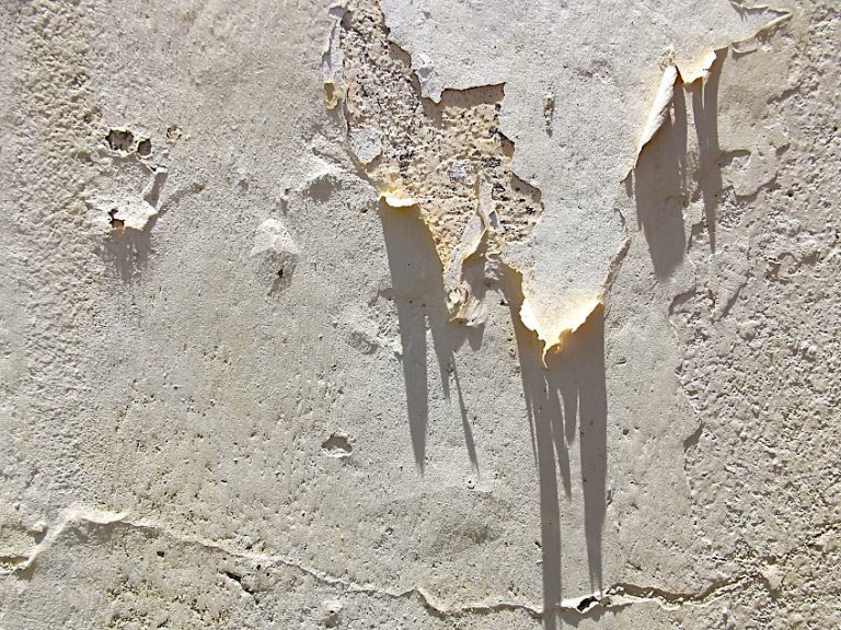 How to Fix Peeling Paint on the Ceiling - Easy Paint Failure Fixes